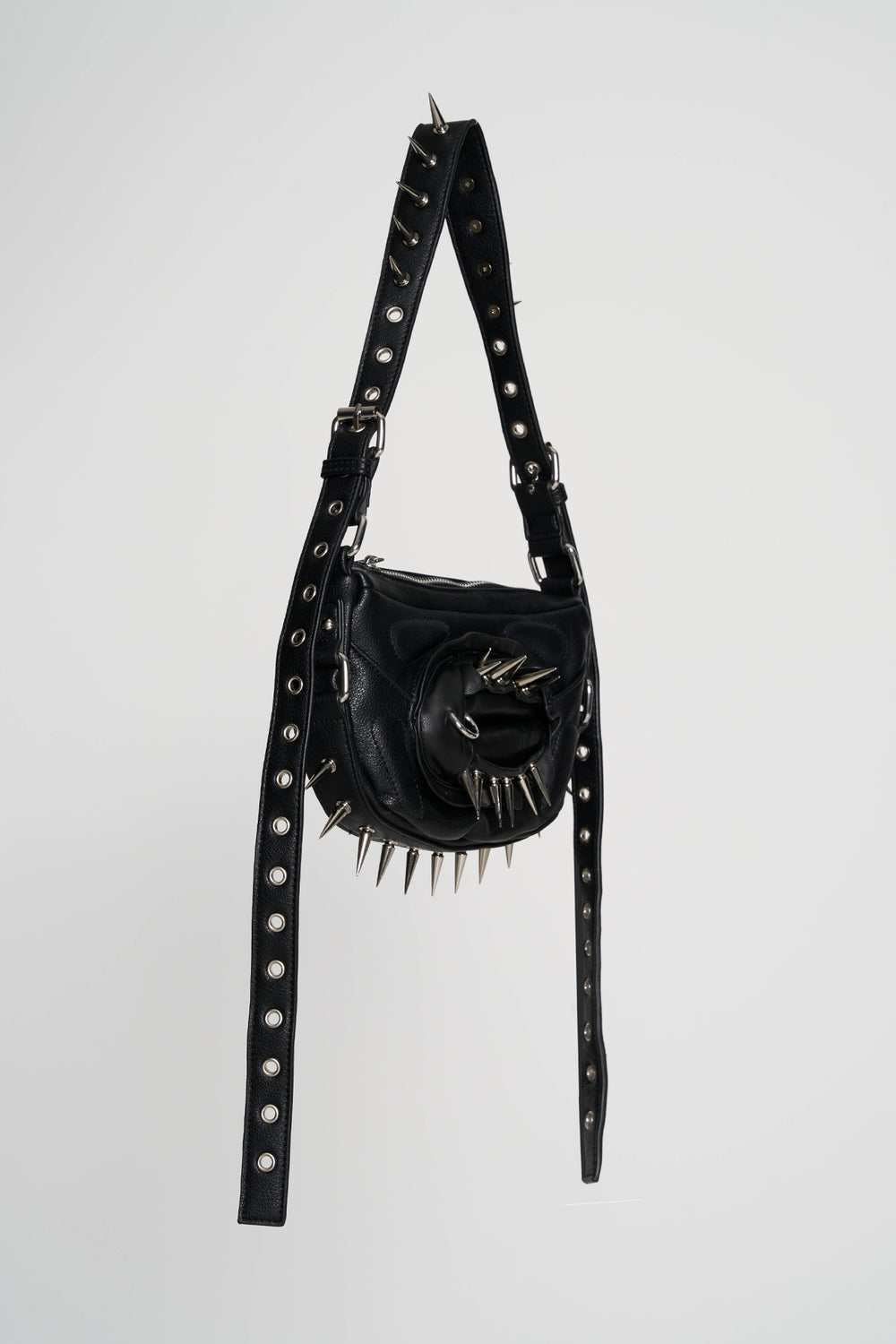 NAMILIA - Vulva Spike Bag - Shop now