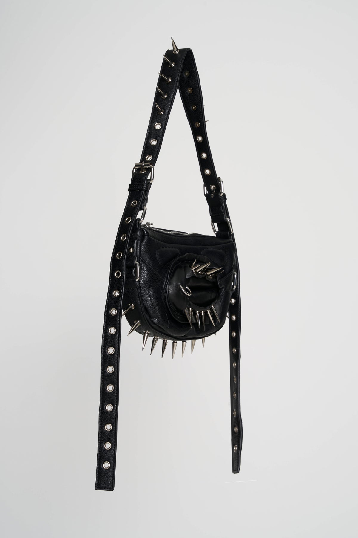 NAMILIA - Vulva Spike Bag - Shop now